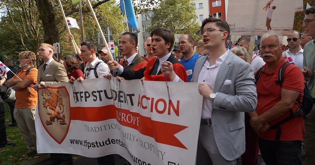 Join us: Public Rosary against… | TFP Student Action Europe